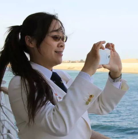 邮轮谢小妞儿 