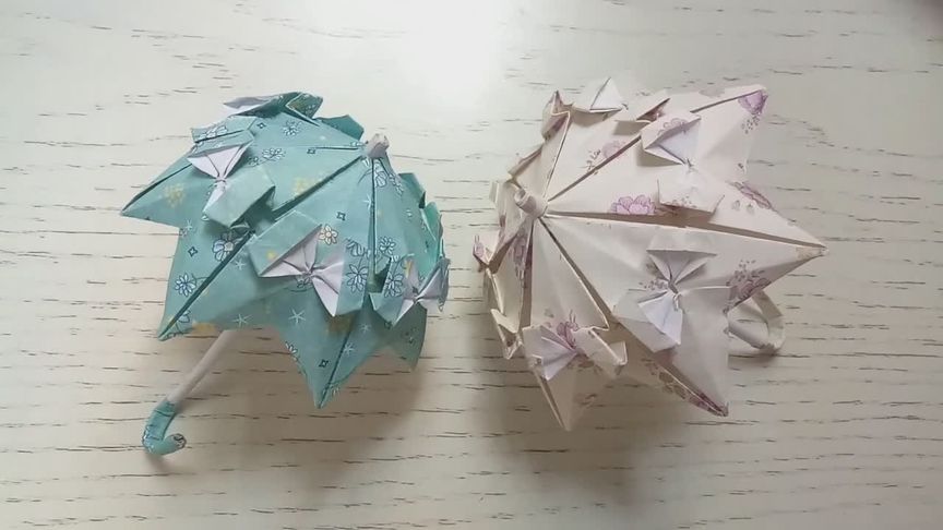 如何用纸折出可爱迷你的小花伞呢?萌萌教你三分钟学会