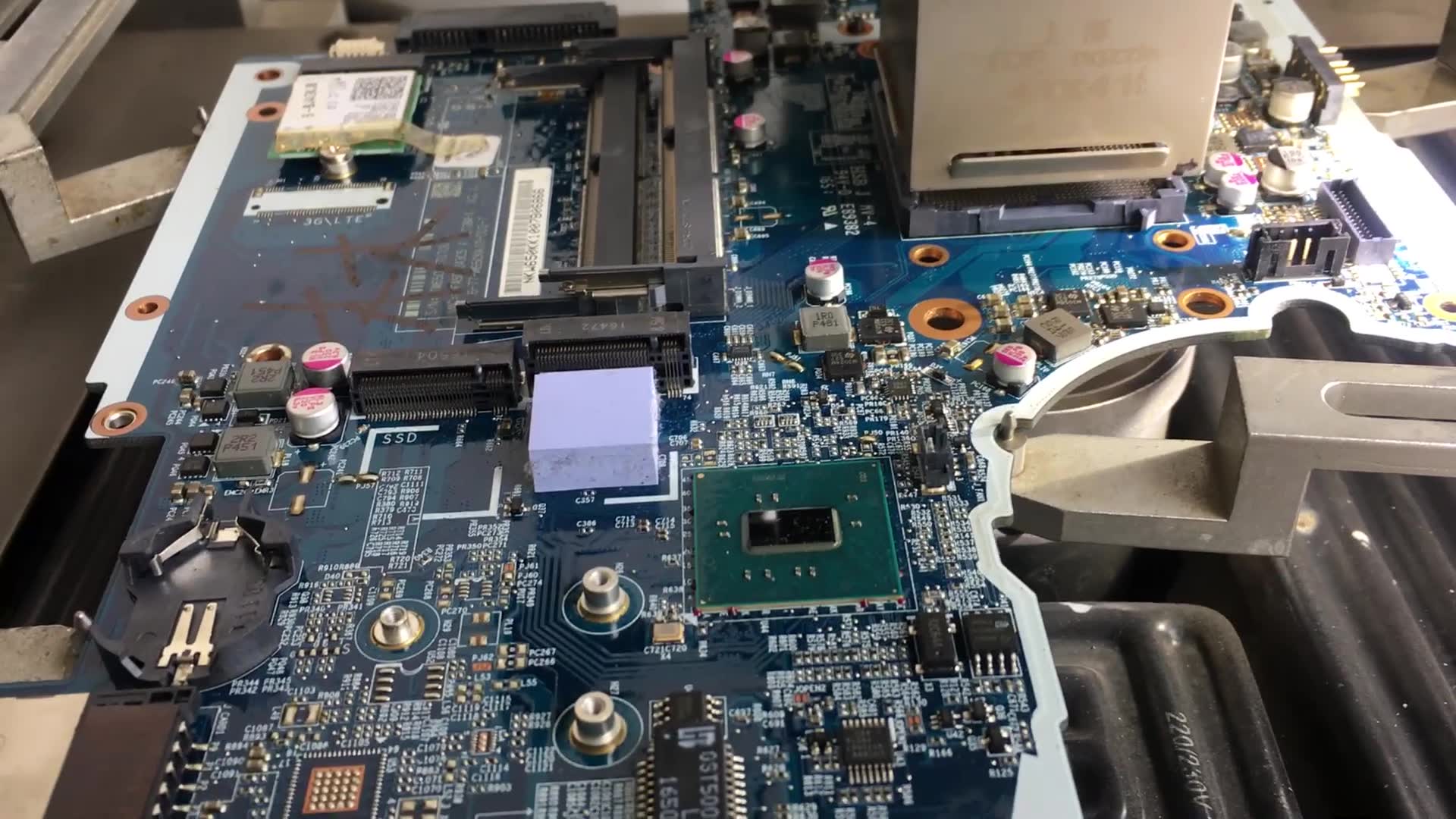 这个笔记本贴纸不得了,师傅修的时候都忍不住多看几眼,又是针座坏了...