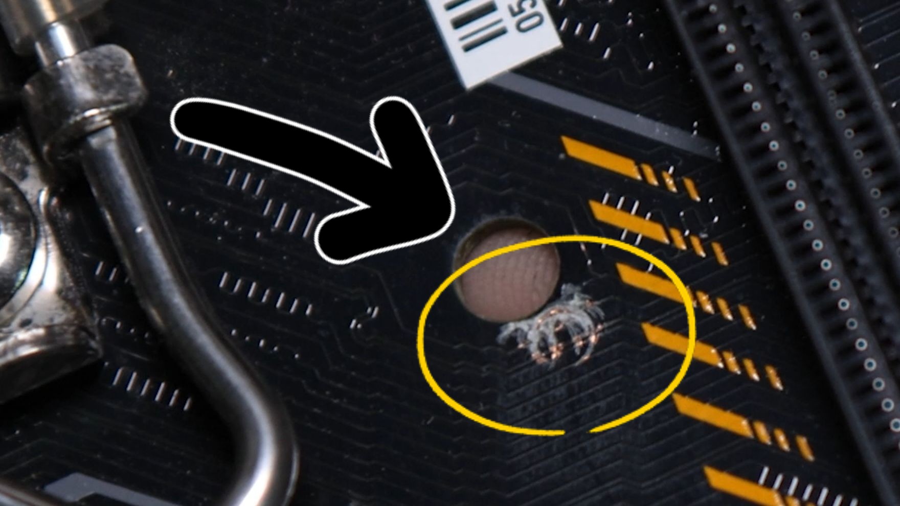 【主板维修】装机不小心划伤了电脑配件?那就飞线!