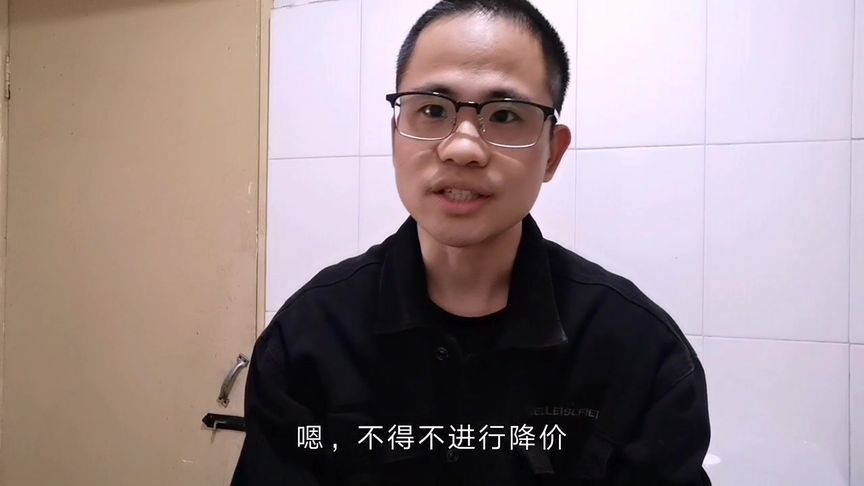 小哥买车分享:6月库存高,资金占用大,4s店不得不降价促销