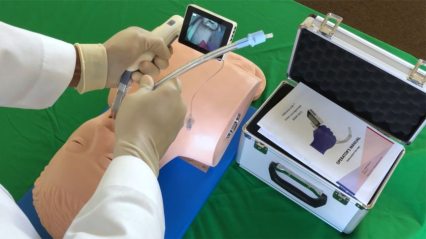 如何运用可视喉镜进行气管插管