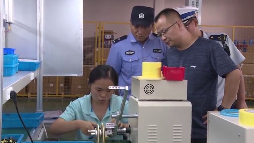 县消防救援大队联合多部门检查企业消防安全