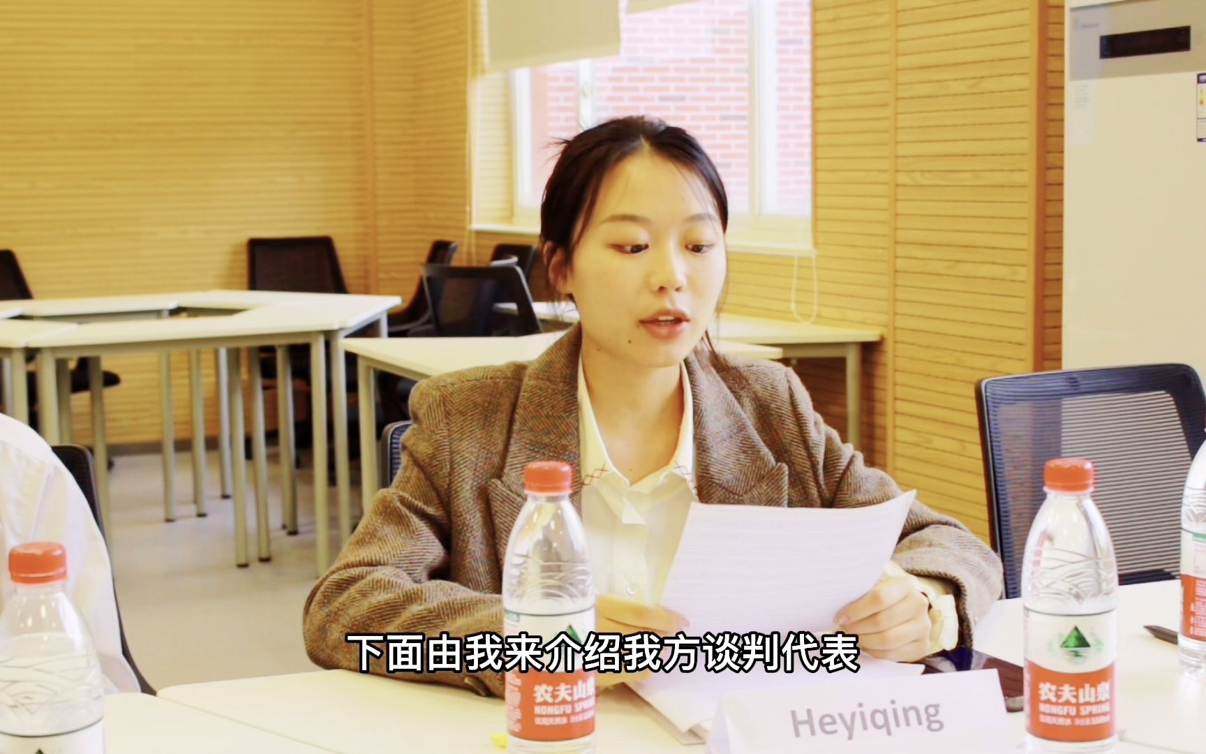 【视频作业】原创国际商务谈判剧本/艺人意外迟到,经纪公司使出浑身...