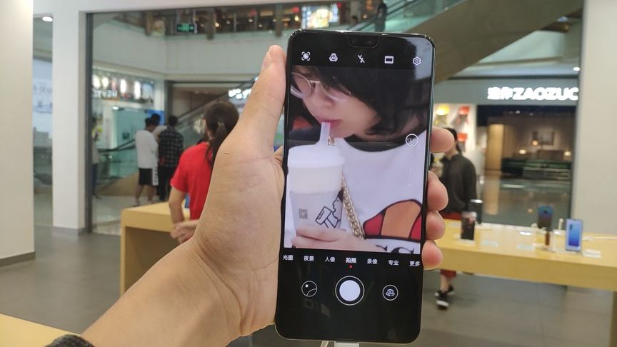 华为mate30相机及其强悍,那么问题来了,开机即美颜你爱么?