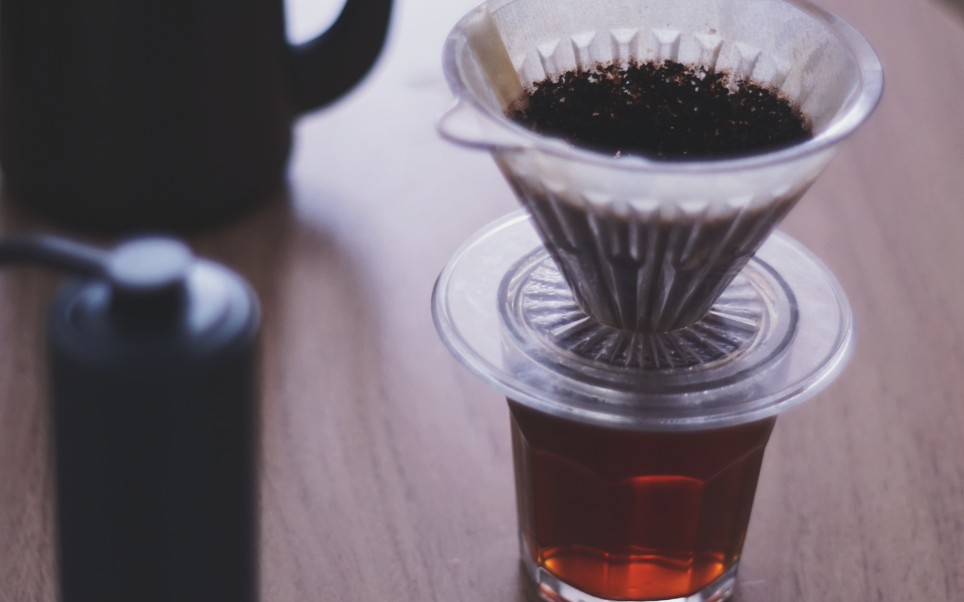 【治愈】手摇磨豆,手冲咖啡☕️