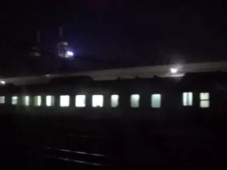 (车厢视角)K780次列车到达永州车站