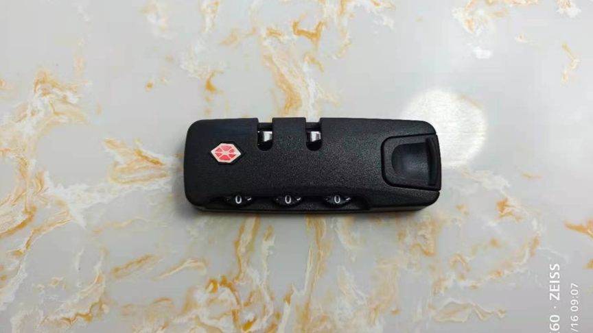 行李箱密码忘记怎样找回,第二款锁