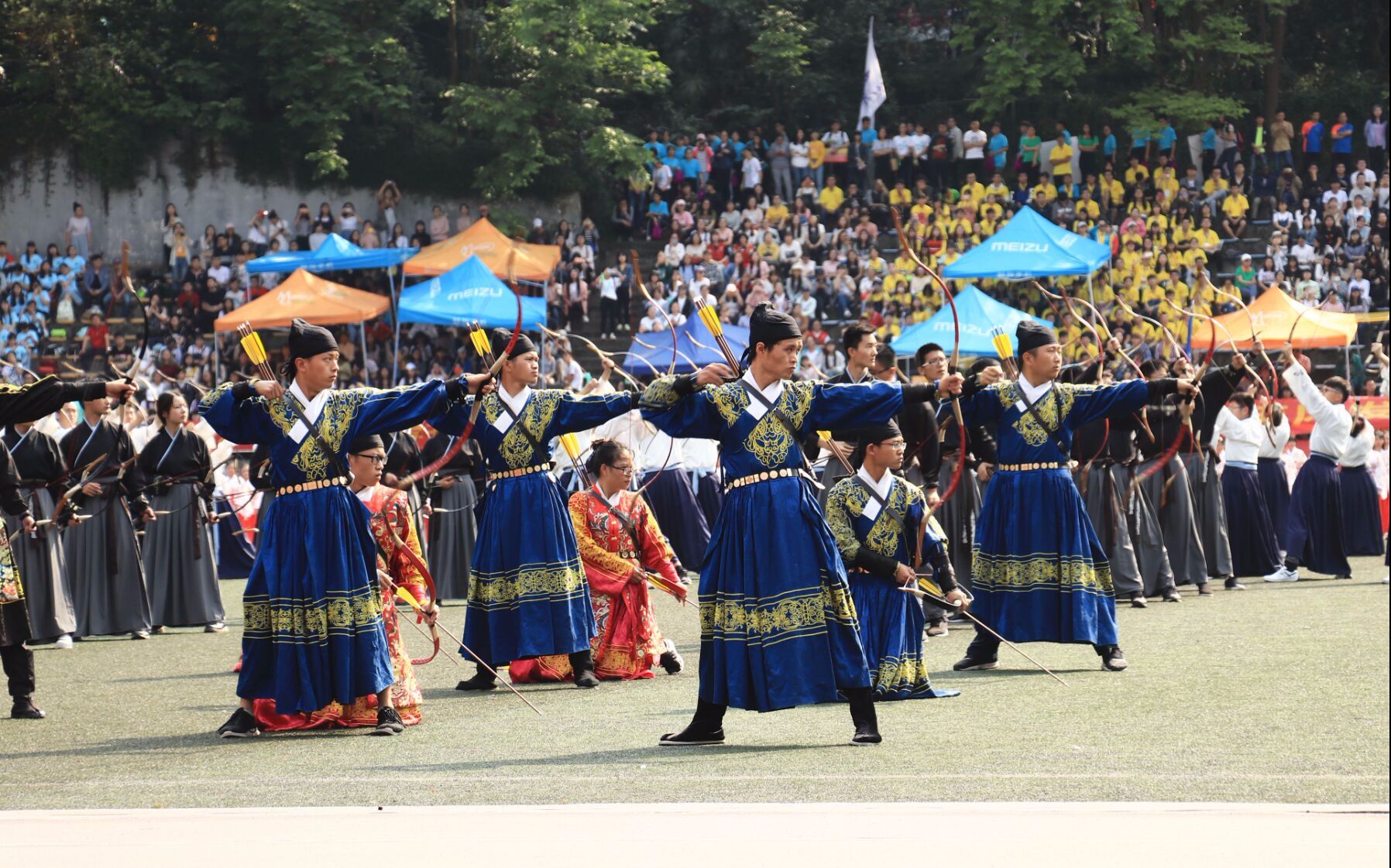 【西南大学】校运会汉服射艺表演
