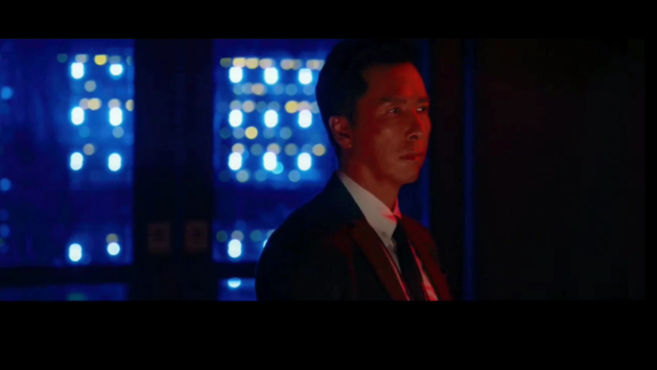 谢霆锋、甄子丹主演的《穿越火线-怒火重案》,超燃精彩片段来袭,