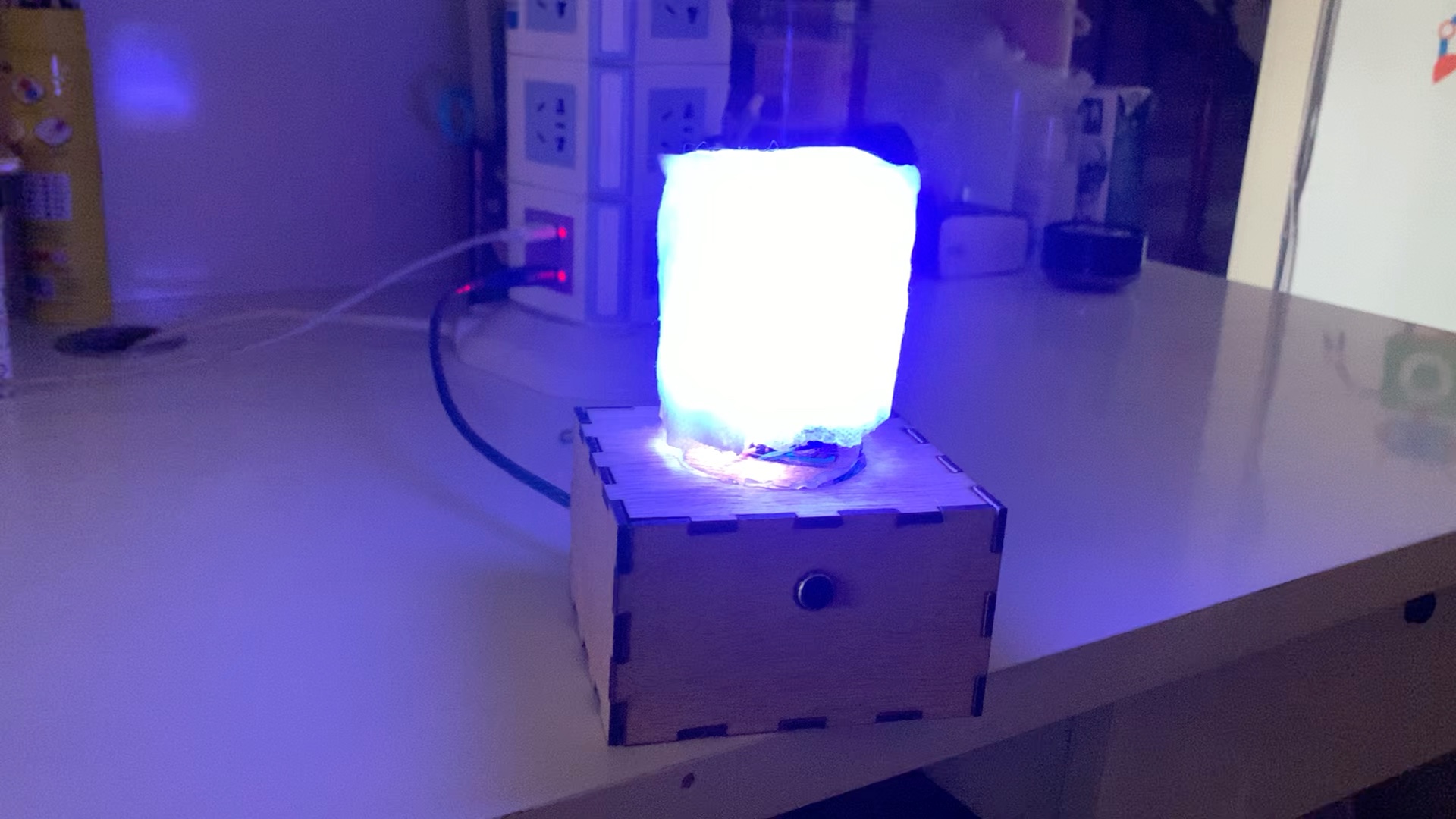 Arduino单片机编程 智能小夜灯