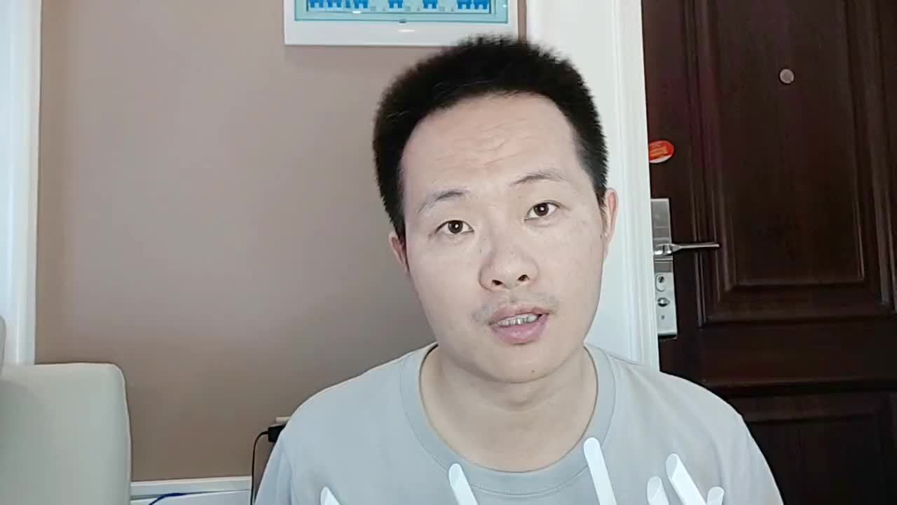 .b>路由器在同一个