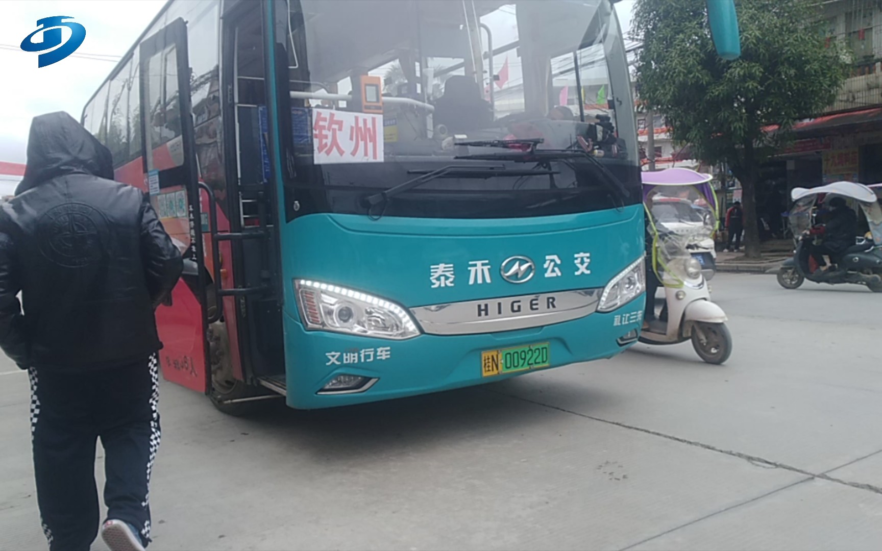 ...的沙雕】钦州泰禾公交T802路全程(小董镇政府——火车东站)前座POV