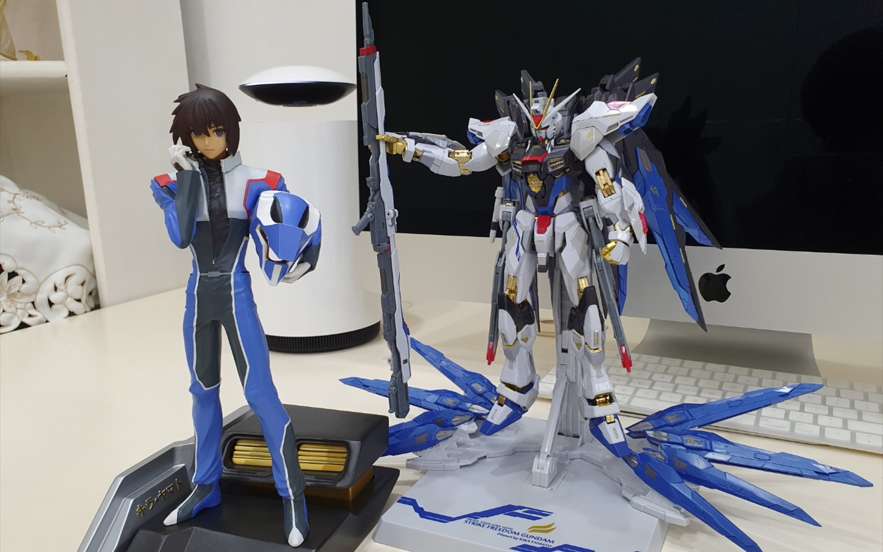 展示高达模型:最强最帅强袭自由高达和基拉大神