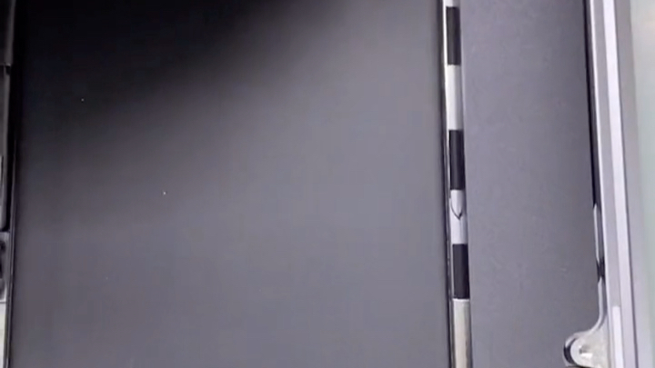 Apple新款air A1932 A2179更换扬声器和电池