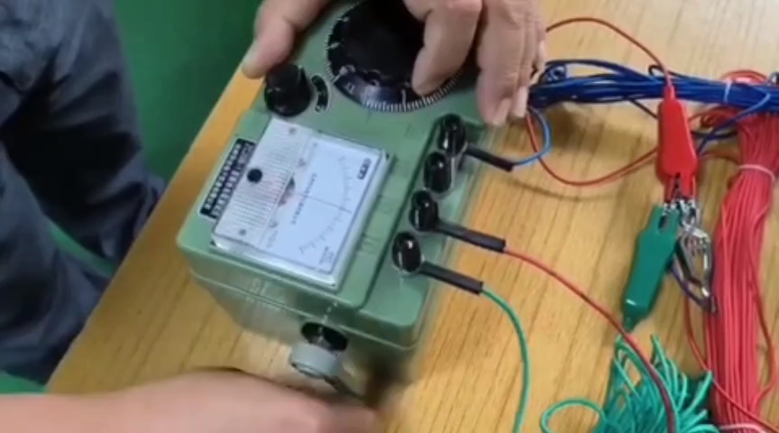 低压电工实训——接地电阻测试仪的使用