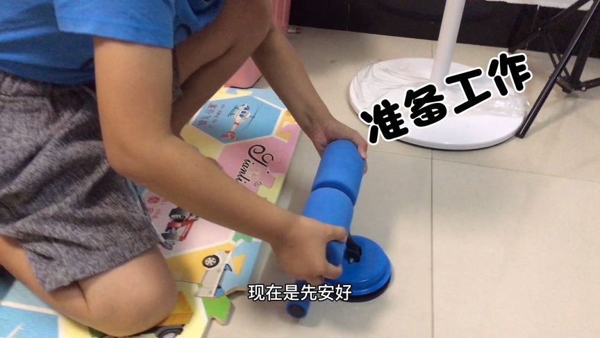 儿子仰卧起坐练了这么久,看看一分钟能做多少个。