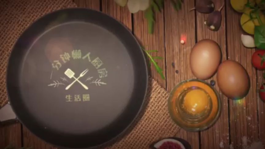 小麦胚芽代替大米熬出牛奶燕麦粥。教你两分钟搞定,既简单又健康