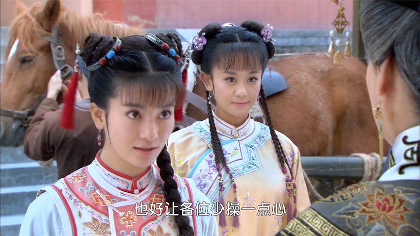 还珠格格:乾隆微服私访,小燕子等人也跟着,还真是热闹!