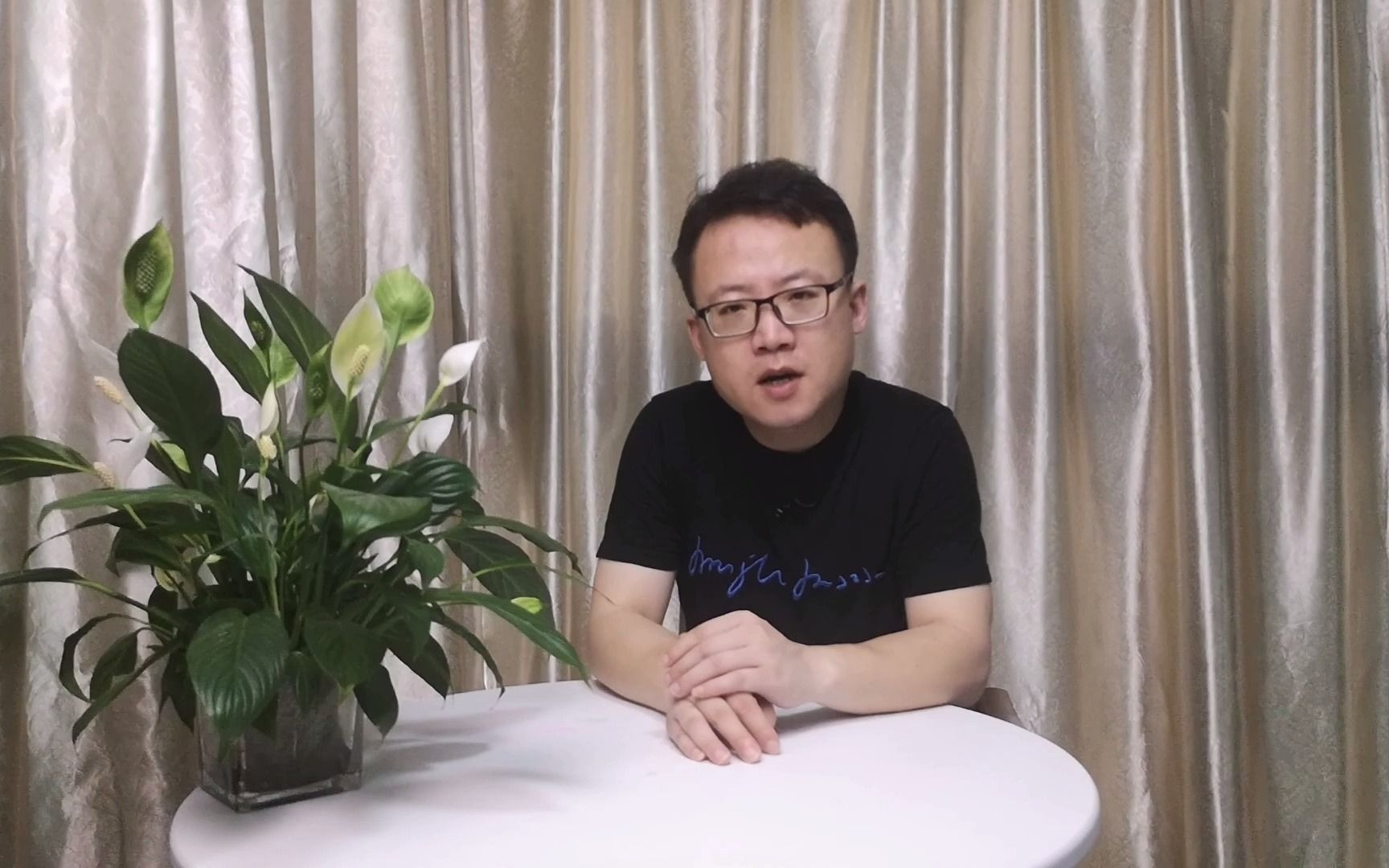 合同写的预付款,收据却写成定金,法律上如何认定?
