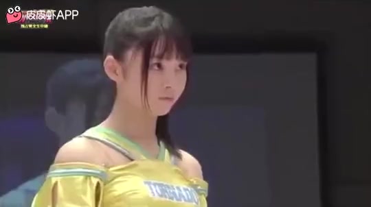 两个女生打架果然很好看
