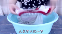 白衣服发黄怎么洗白？用这个方法泡一会，洗完后就跟新的一样