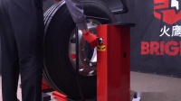 火鹰大型轮胎平衡机CB460B操作视频