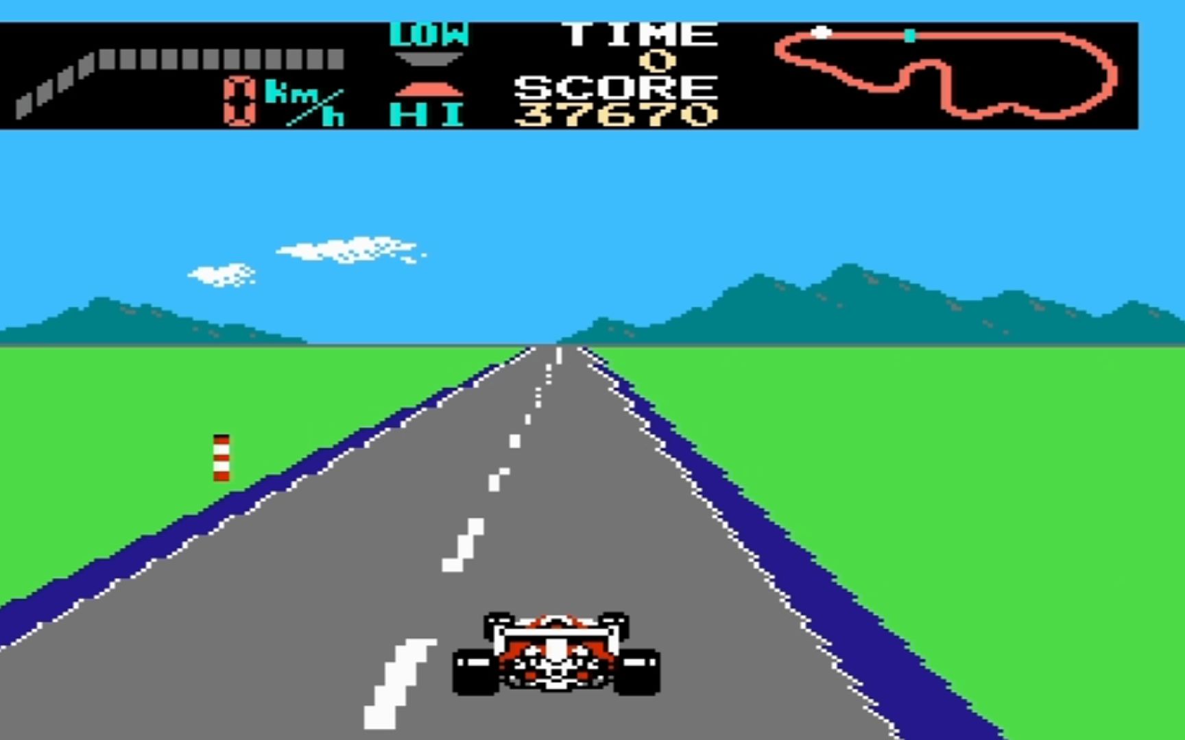 红白机F1赛车游戏画质逆天竟是障眼法