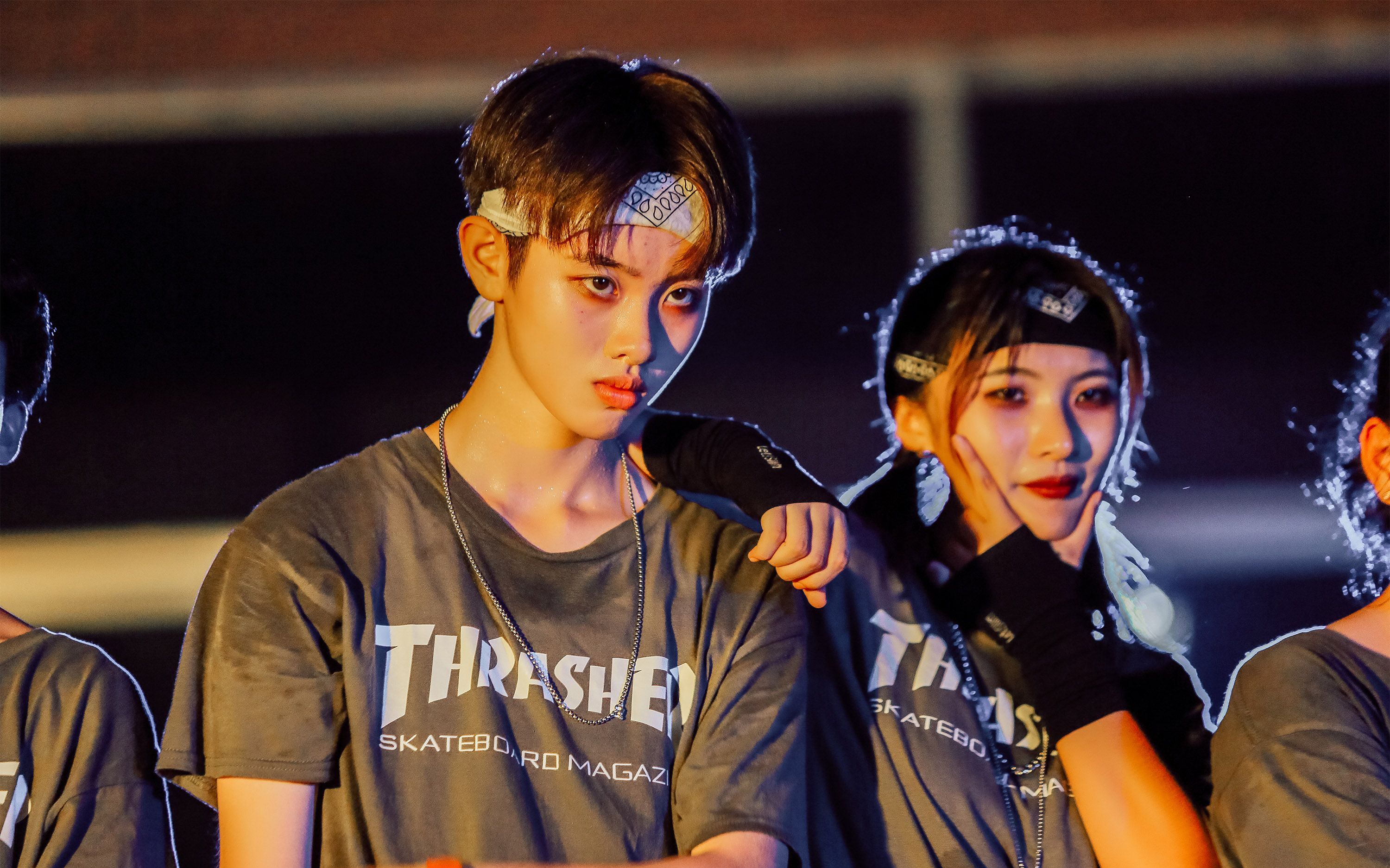 一群街头元素满满的酷炫皮卡丘DJ Coke-Dumbo - 【单色舞蹈】