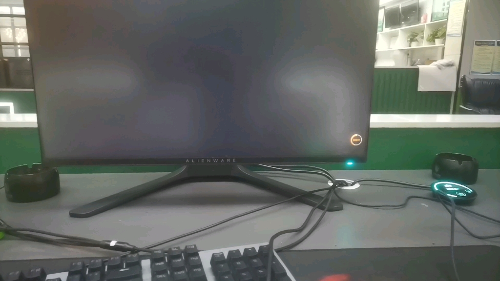 CFHD卡在加载界面什么都干不了任务管理器也没用