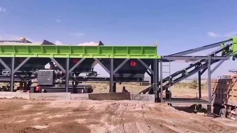 这是用了5年设备的王总第2次采购回去的水稳站