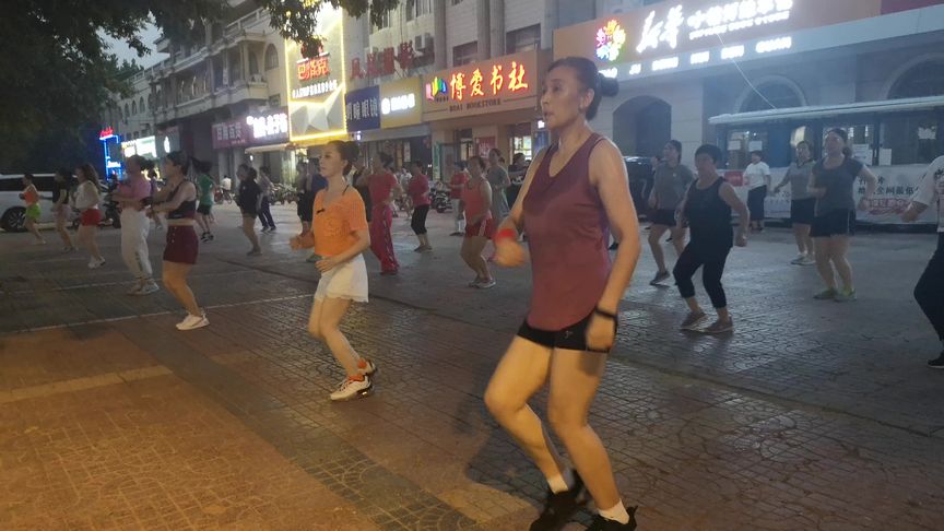 4K影像记录辛集市文体中心的全民健身活动·辛集老兵视线