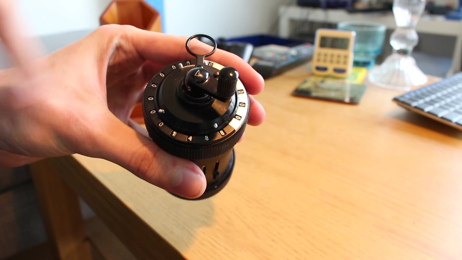 【手摇计算器】第三部:Curta Type I 第一代手摇计算器(欢迎分享,欢迎...