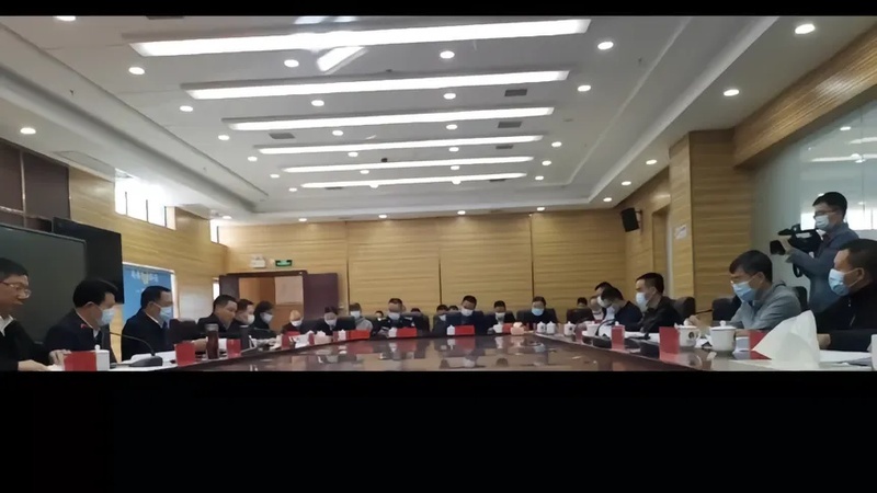 法治国家权力是服务社会和人民的