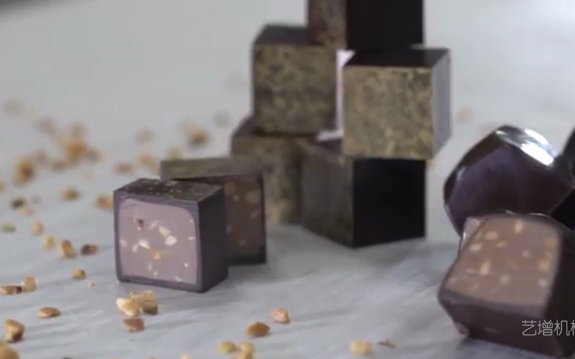 艺增 Selmi Tuttuno Napolitain with Caramello 夹心浇注机