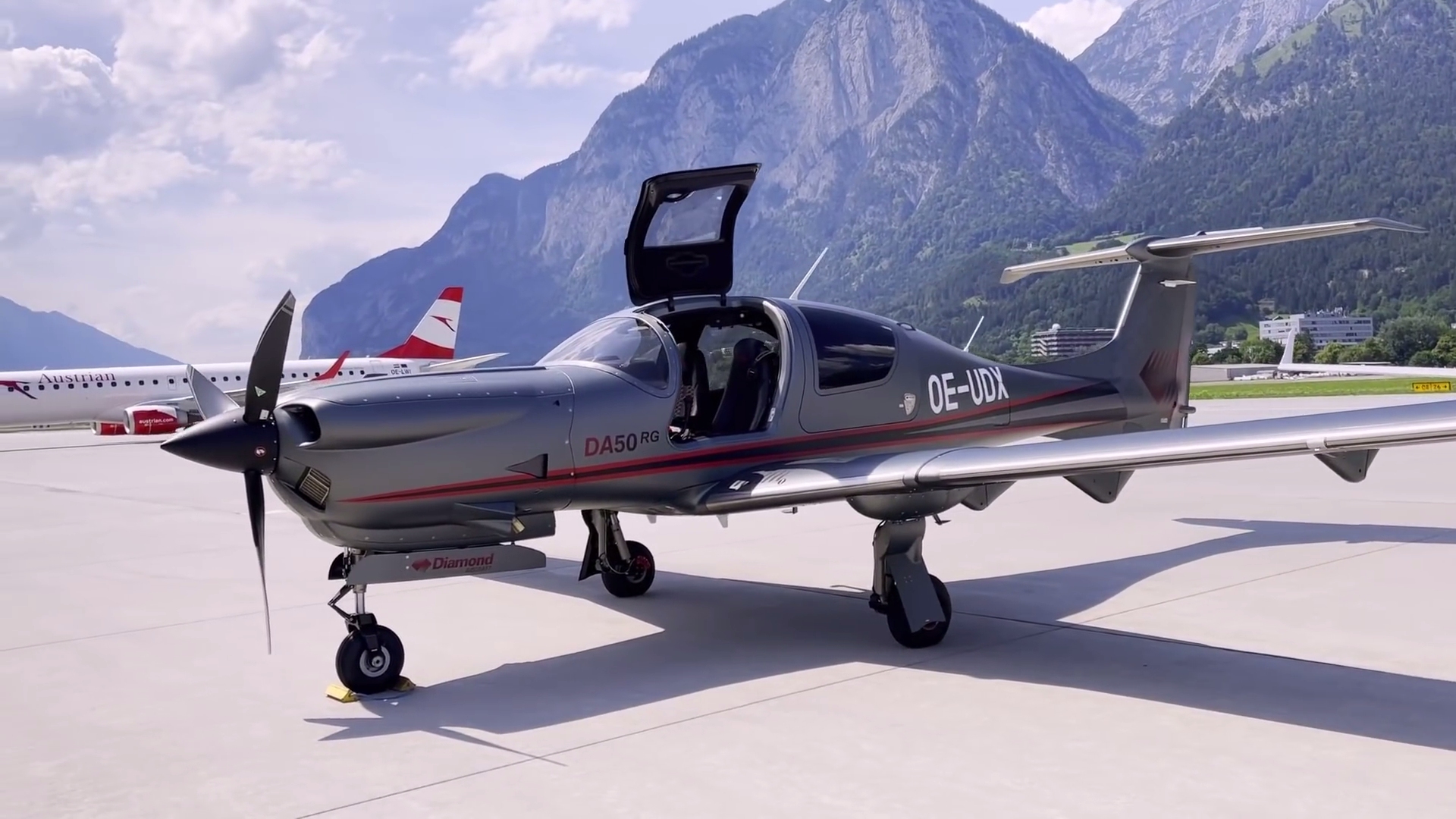 钻石“DA50”小型私人飞机 可烧柴油的低成本民用飞行器