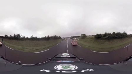 360° 全景:带你参加自行车竞速比赛