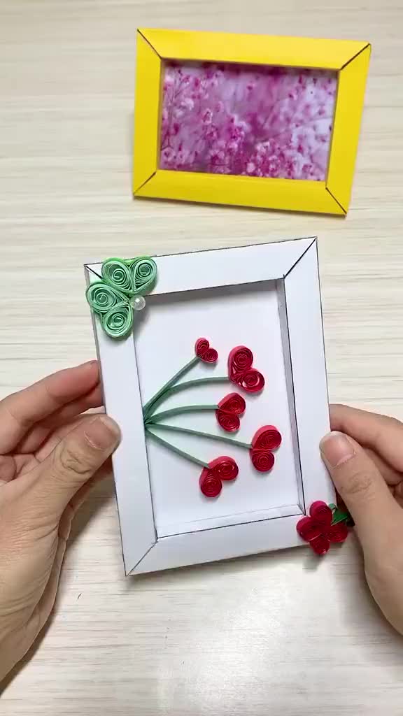 自制相框,简单的卡纸就能完成
