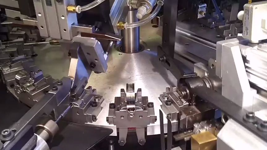 国内效力最高的喉箍机 管箍机 自动化机械