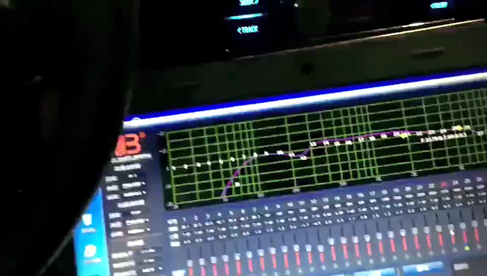 加装DSP调音后的音效柔软绵长,好听!