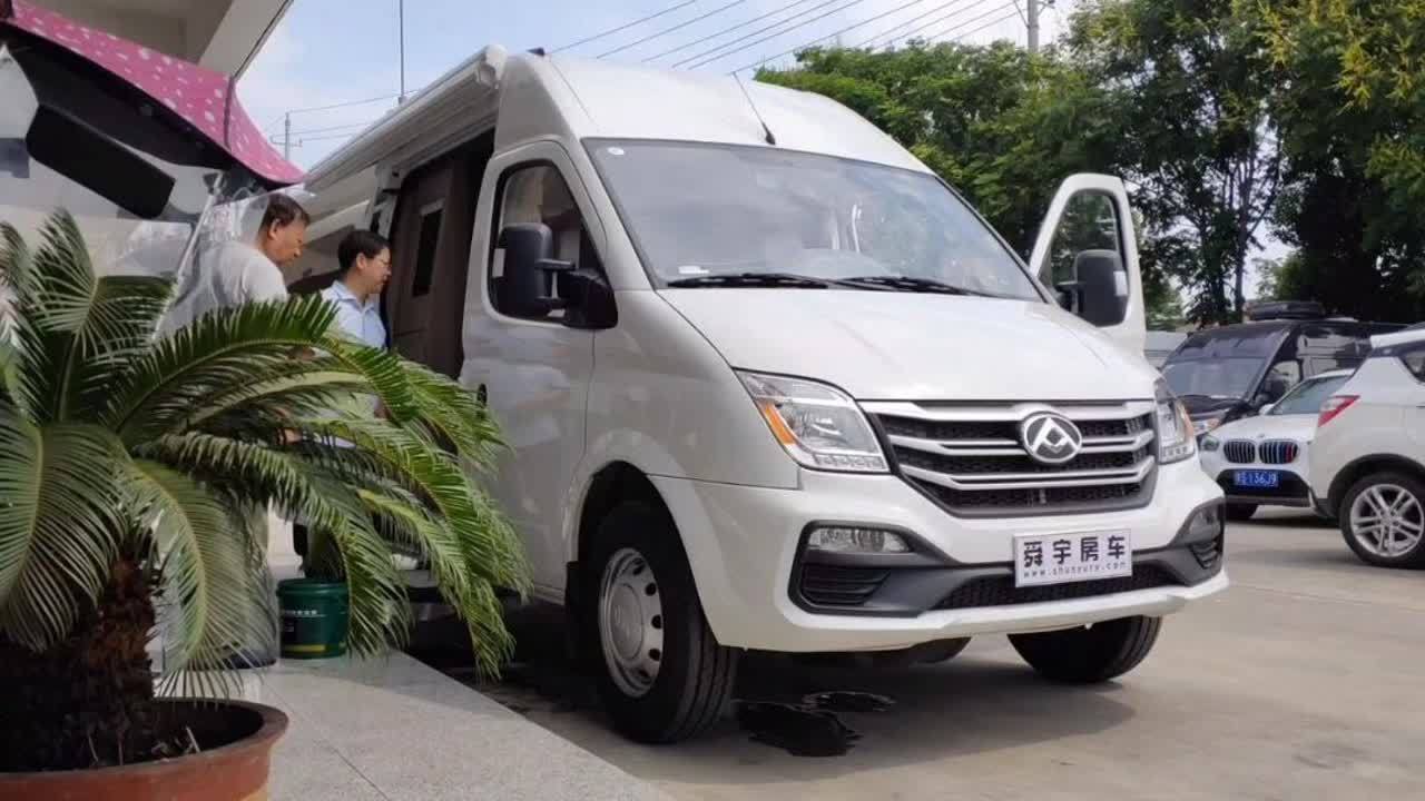 大通房车卖出"白菜价",19.98万起我们来一探究竟!