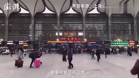 票证人自助核验闸机 就是俗称的“刷脸检票”系统 全程不过数秒