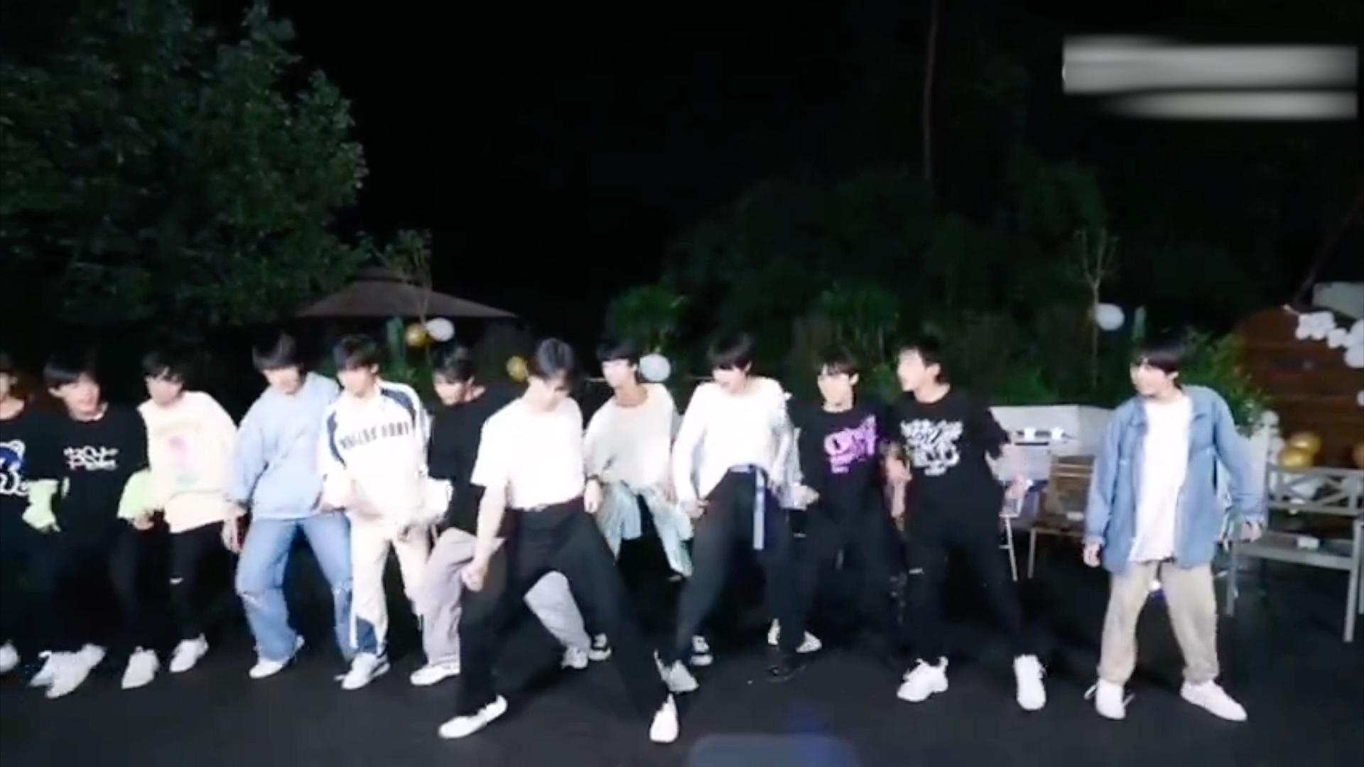 TF家族 看三代的物料真的会笑死,都有点搞笑基因在身上吧,伴舞满场跑 ...