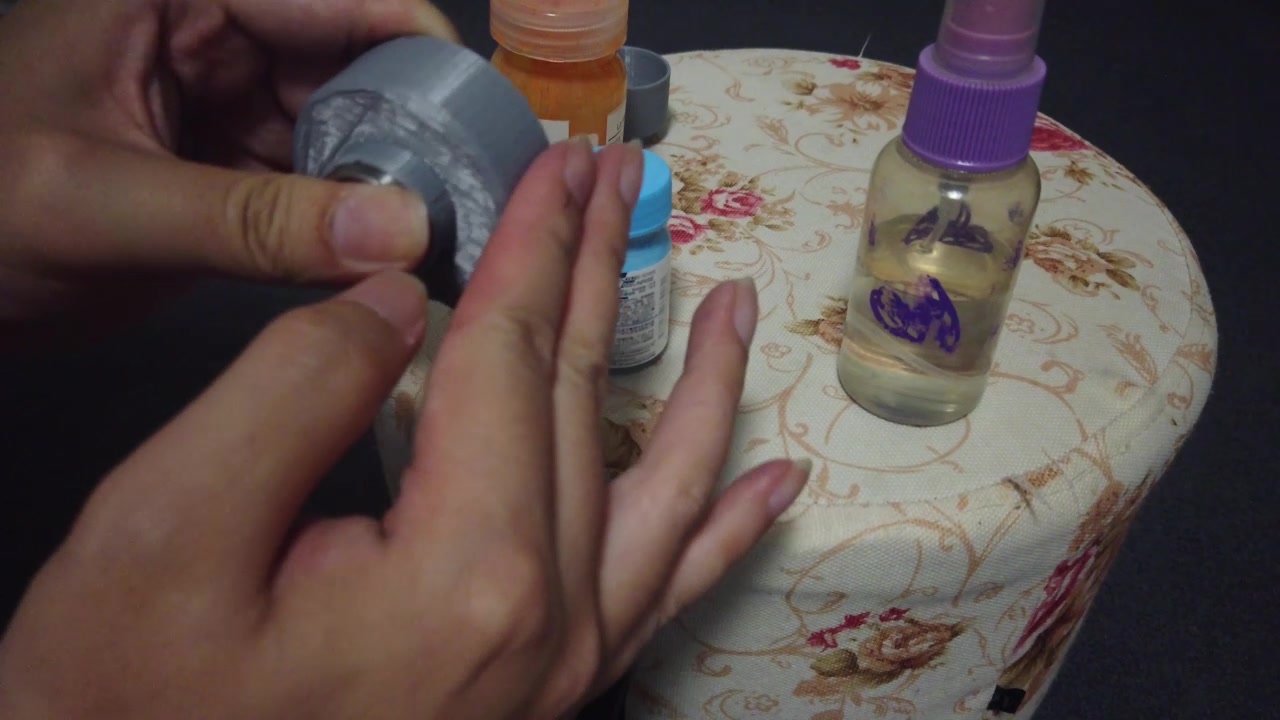 自制旋涡摇漆器。