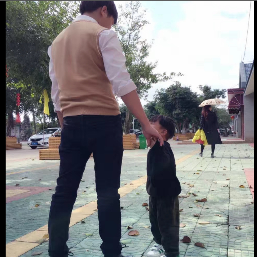 大明小博 