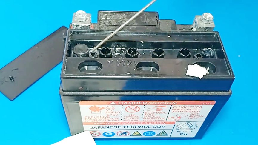 死马当活马医,试试电瓶车电池加水修复是否真的效