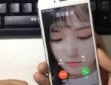 手机修改一些设置,来电话能够直接显示对方的照片,很实用