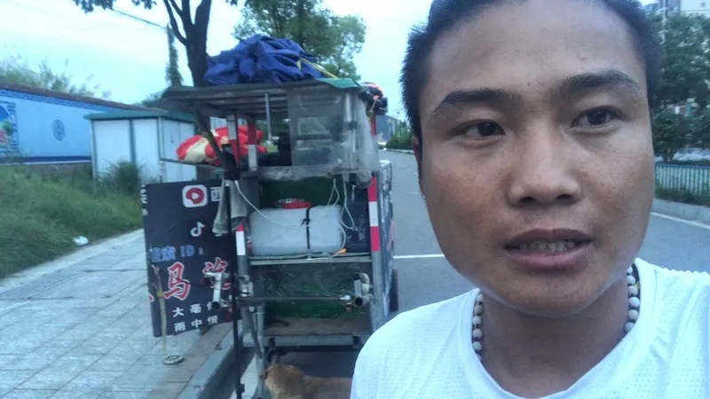 徒步旅游,来到湖南省怀化市,城市漂亮啊!
