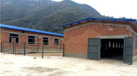 在农村, 养殖场建在自家确权耕地上, 还算违建吗?