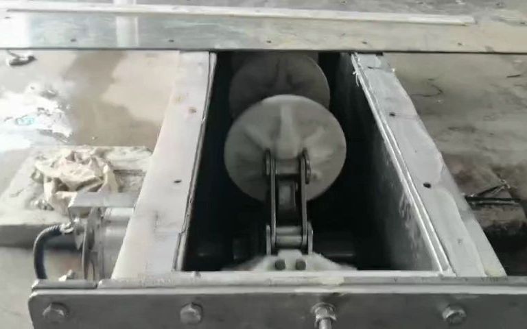 尿素颗粒管链粉体输送机 管链投料系统应用